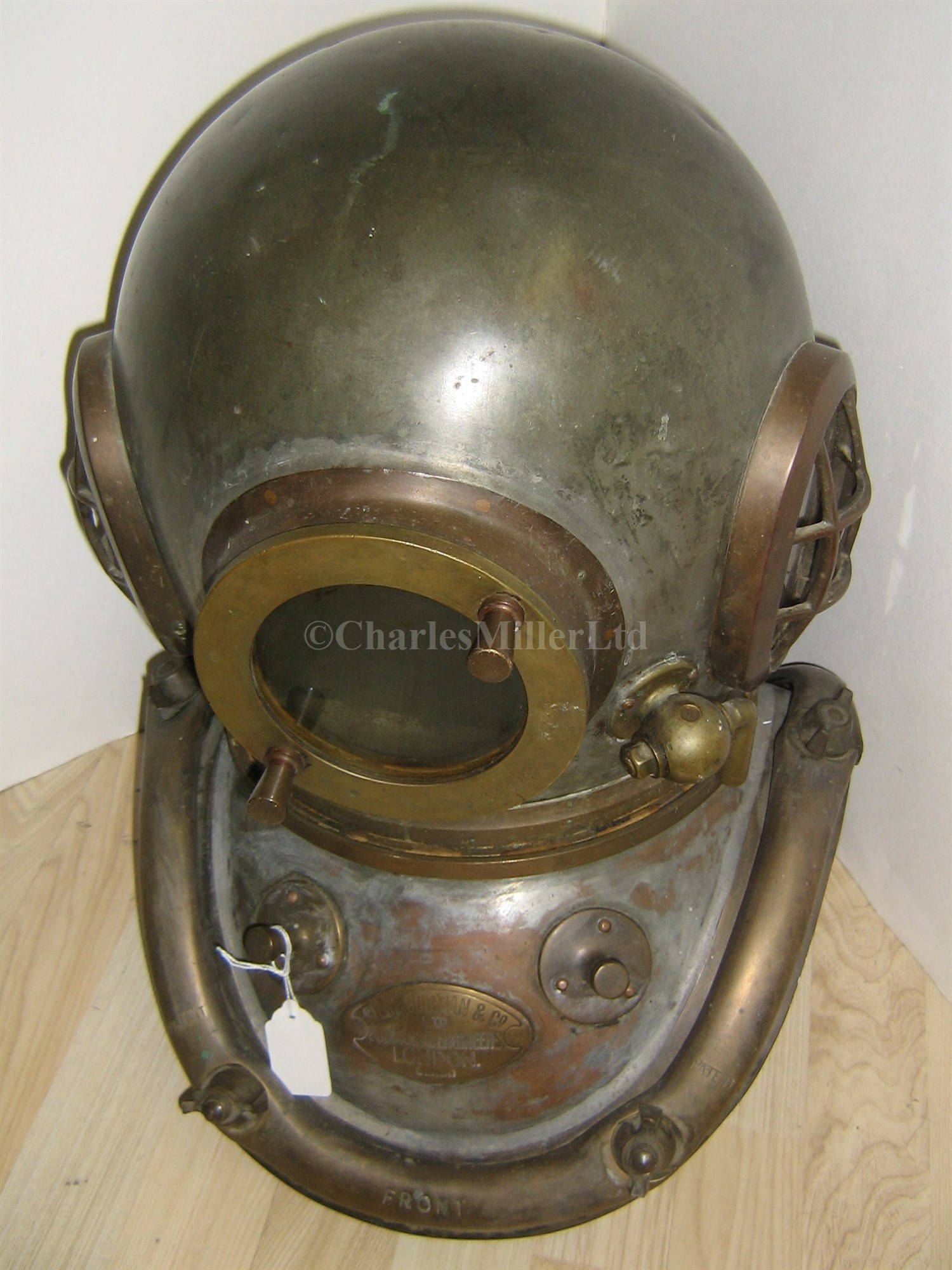 Lot 217 - A 6-BOLT COPPER AND BRASS ADMIRALTY PATTERN..