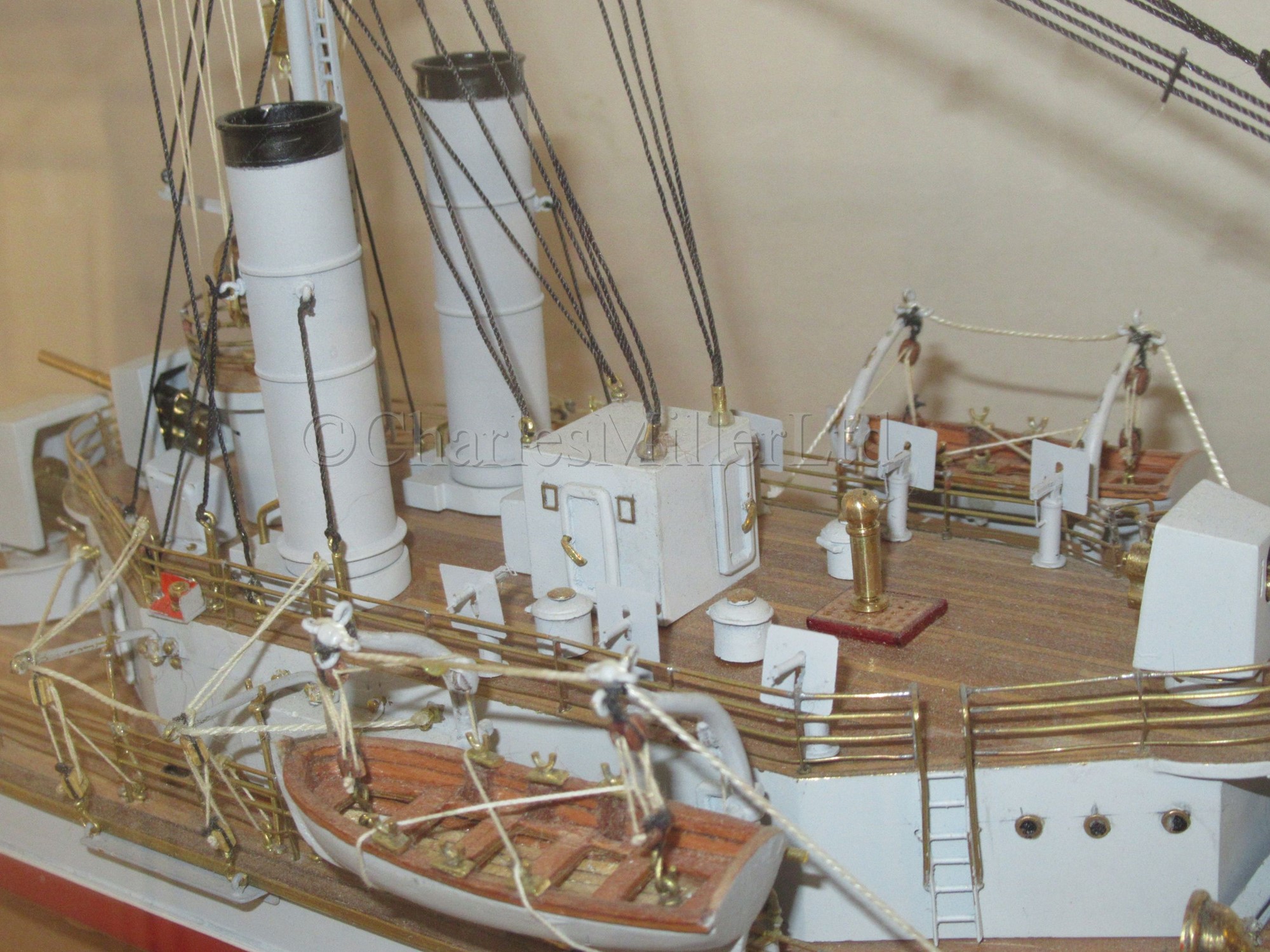 Lot 111 - A 1:100 SCALE BUILDER'S STYLE MODEL OF