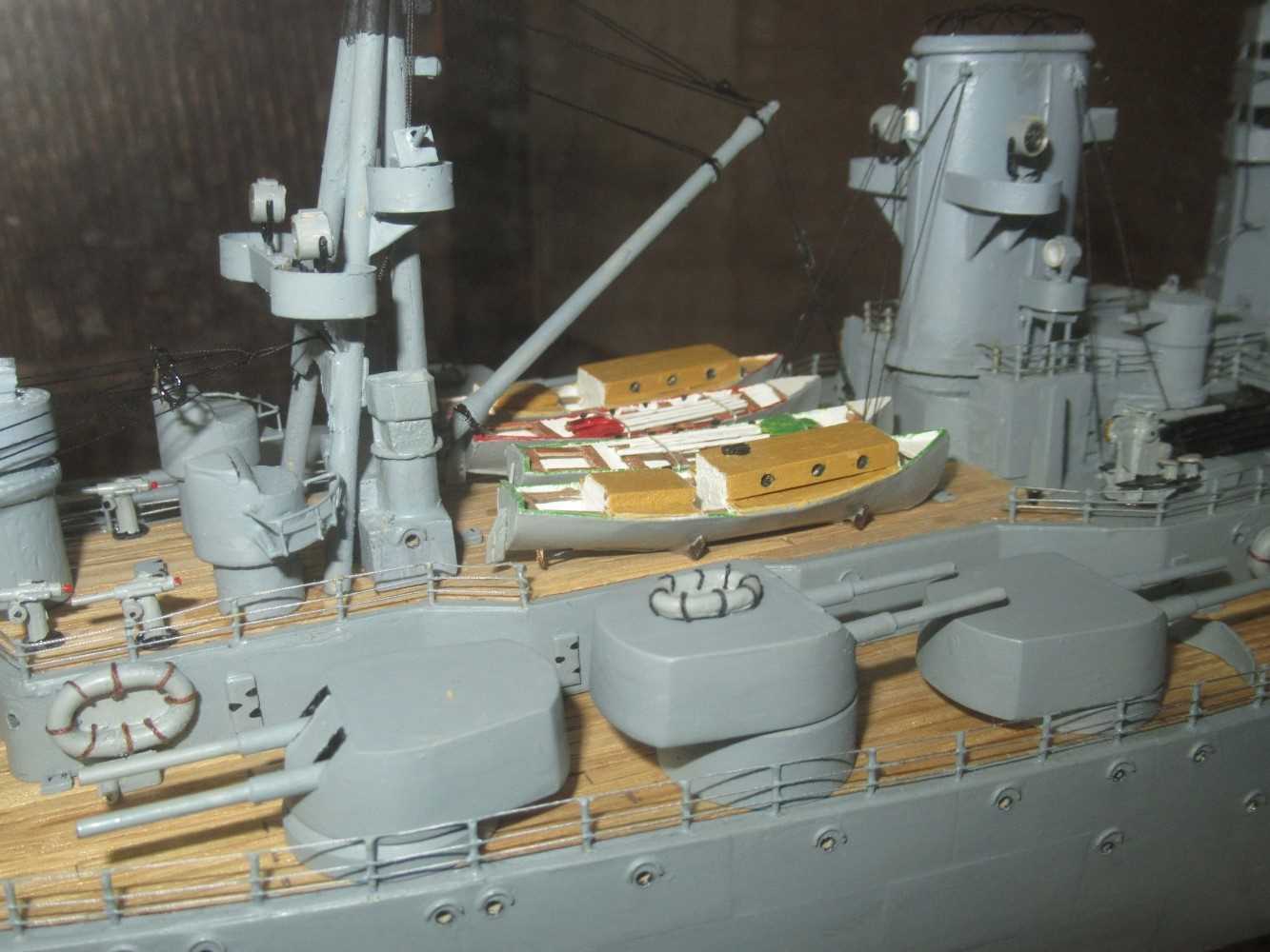 Lot 287 - A 1:96 SCALE BUILT MODEL OF H.M.S. RODNEY,