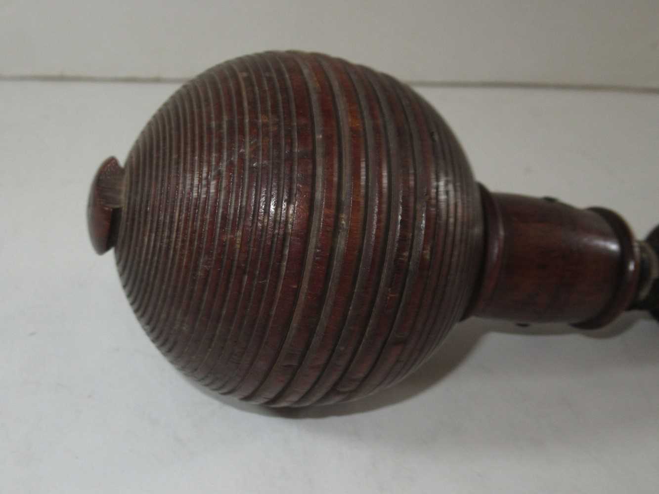 Lot 170 - AN EARLY 19TH CENTURY TURNED WOOD PRESS GANG