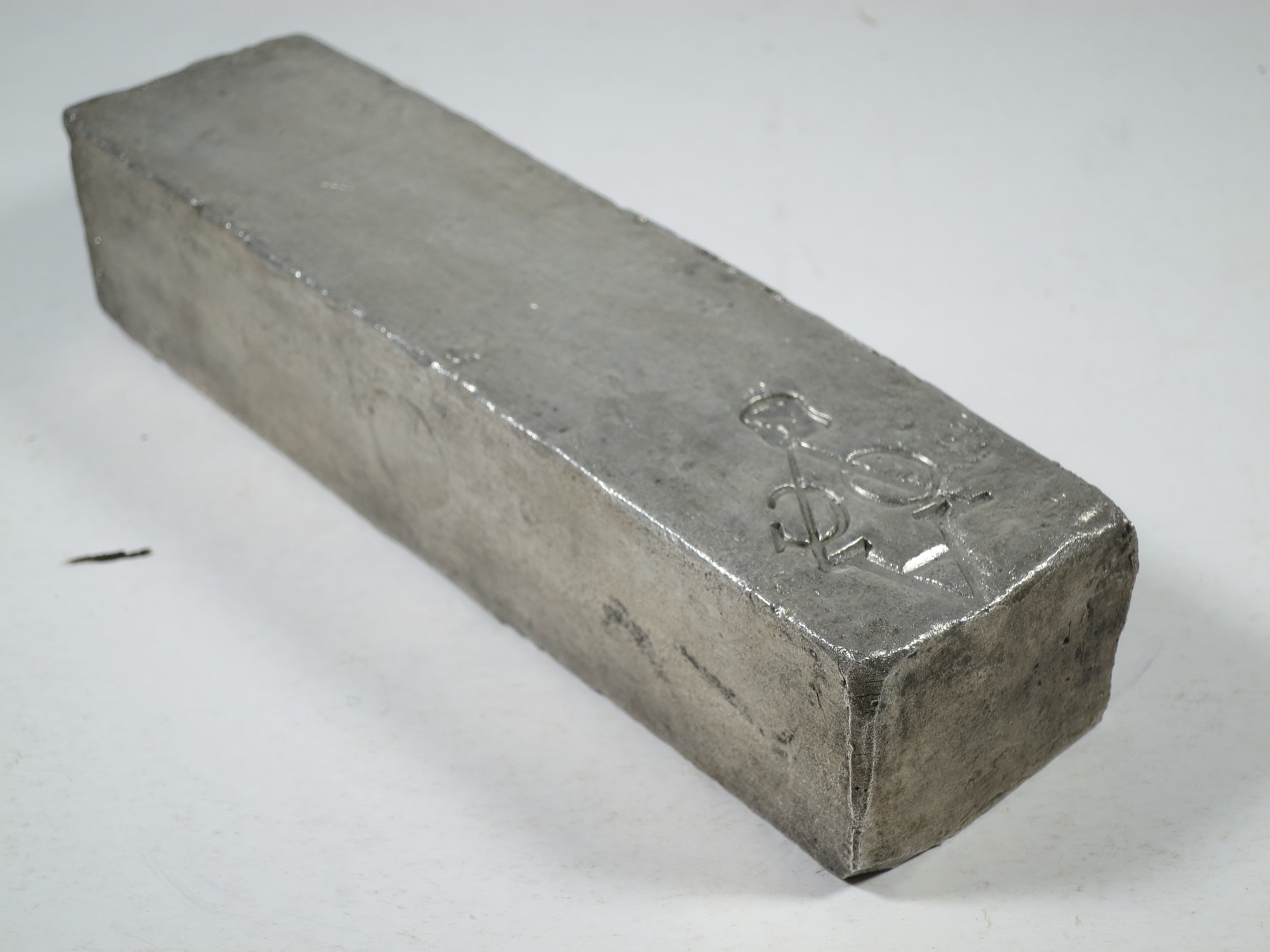 Lot 30 - silver ingot