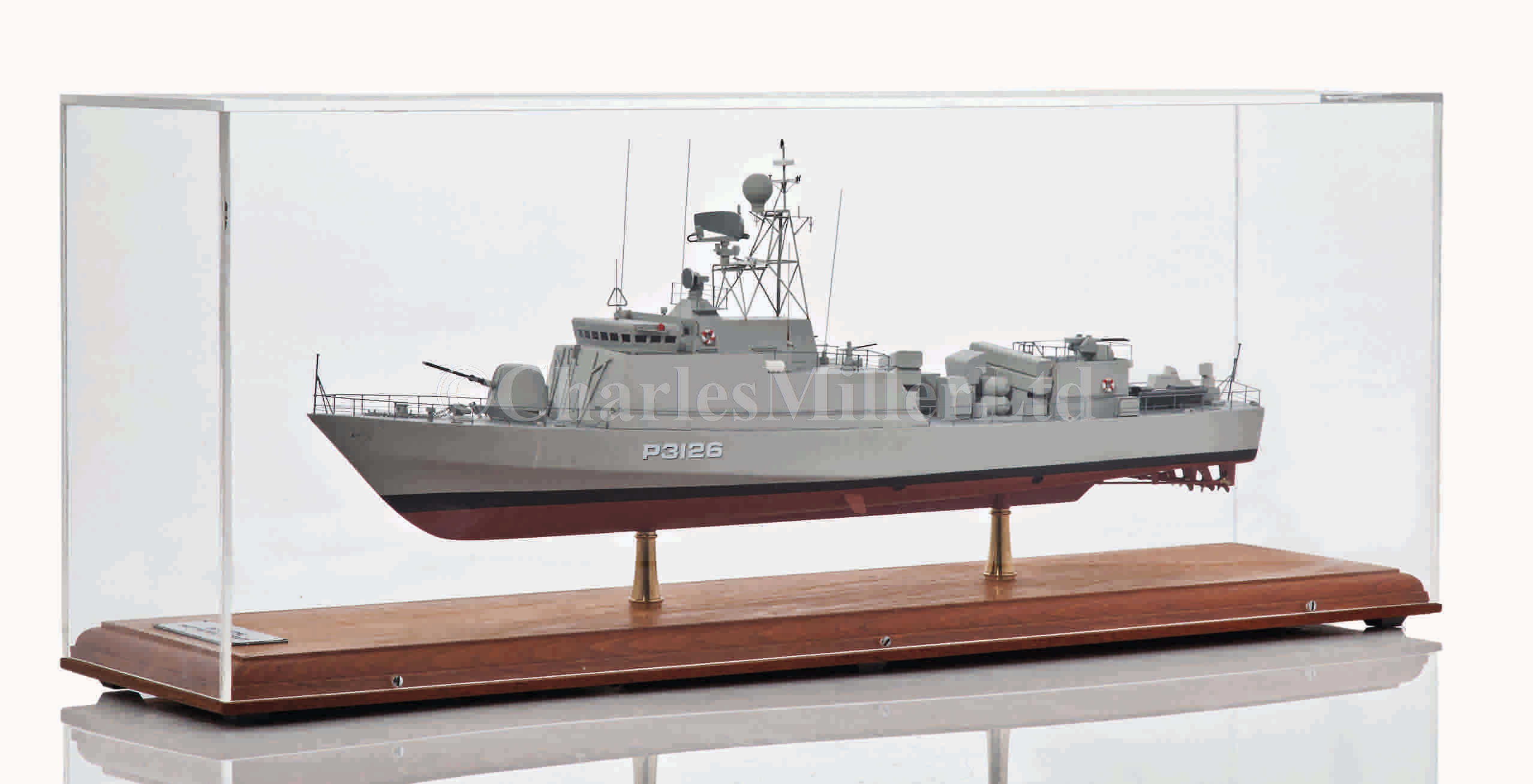 Lot 276 - a 1:100 scale builder's model for the