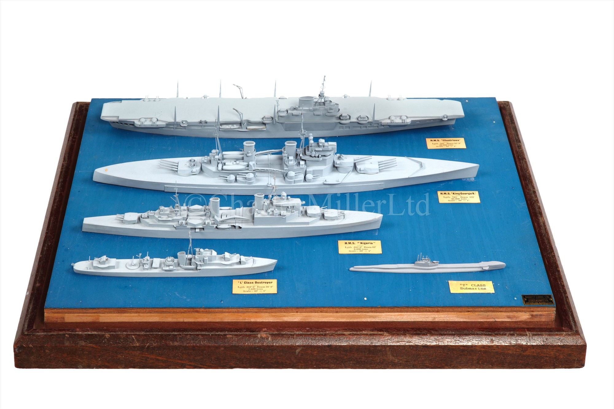 Lot 247 A Bassett Lowke Cased Set Of 501 Scale