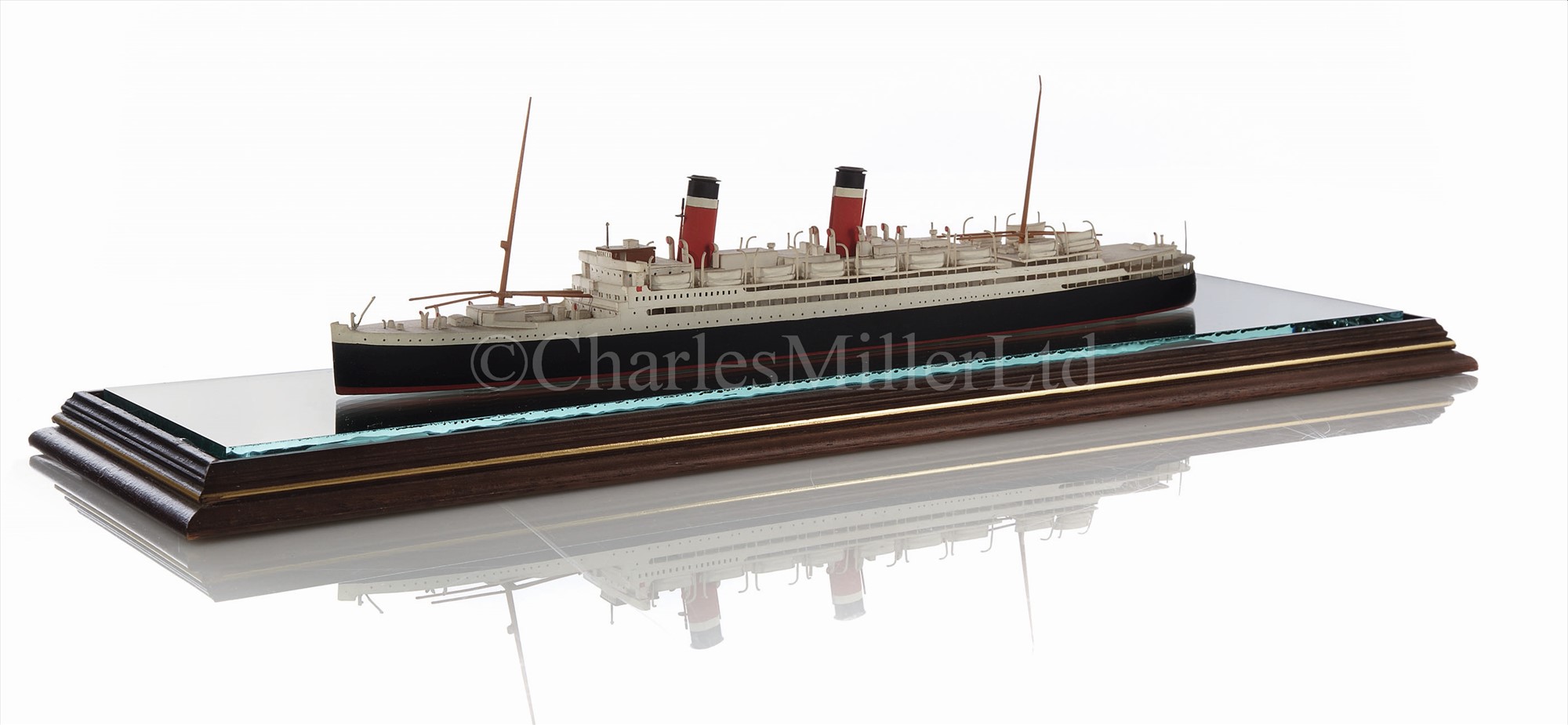 Lot 116 - A RARE 50':1" SCALE WATERLINE MODEL OF THE...